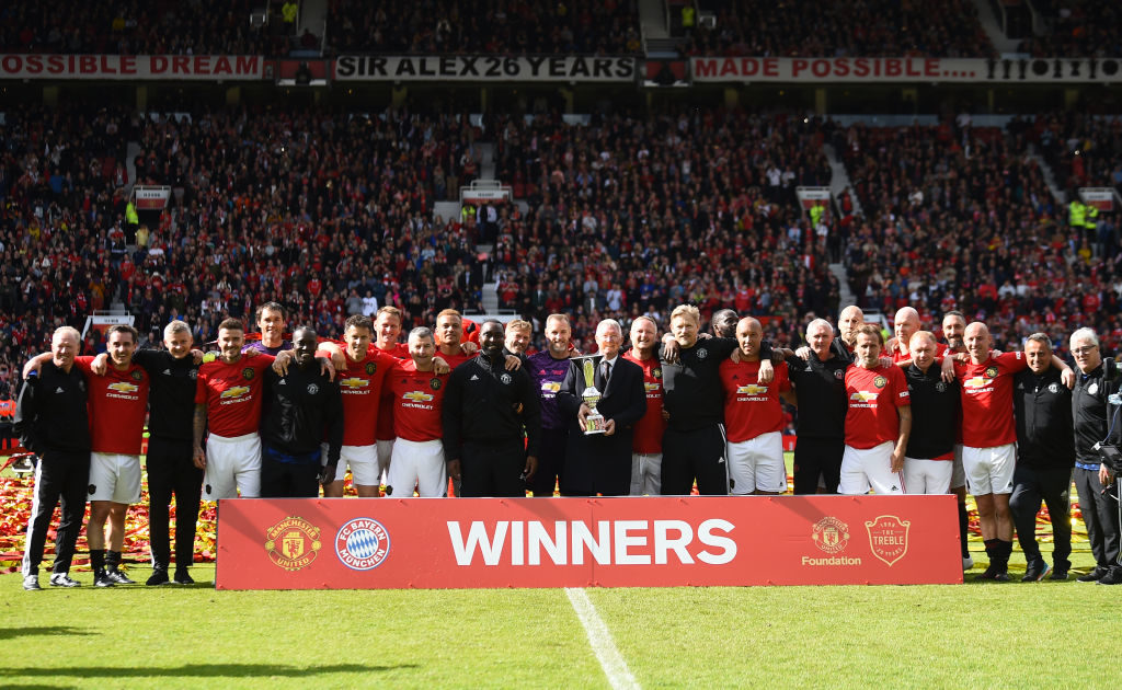 15 of the best pictures from Manchester United's treble reunion game