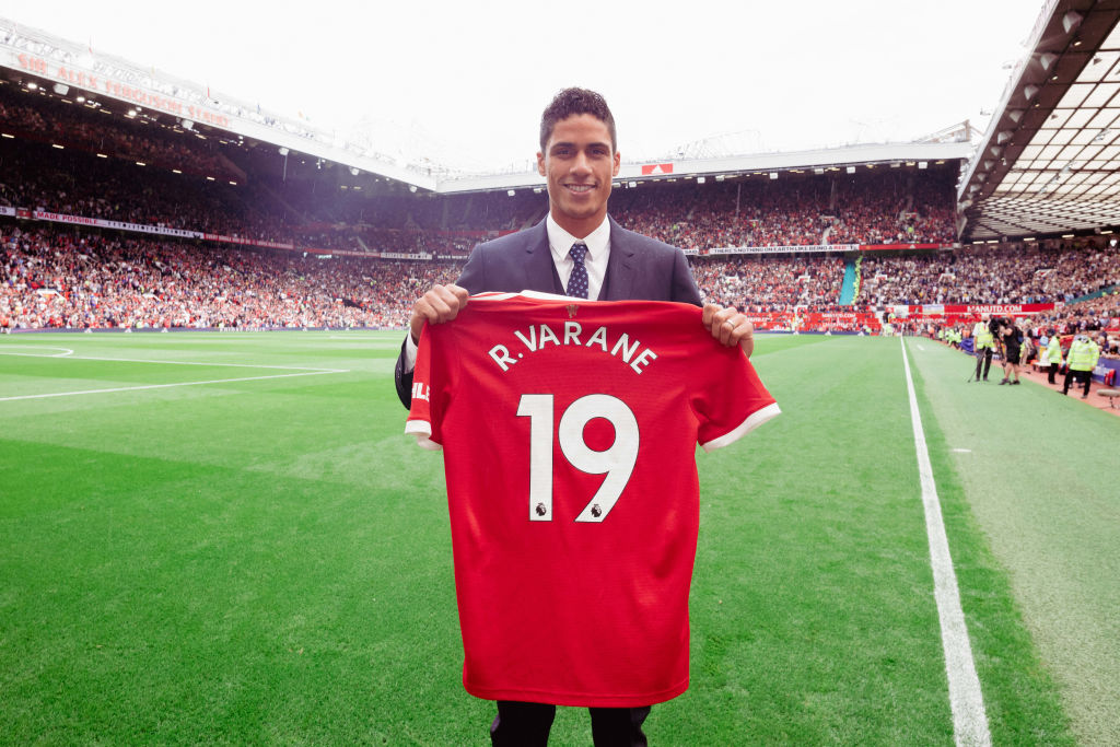 Manchester United announce Raphael Varane’s squad number