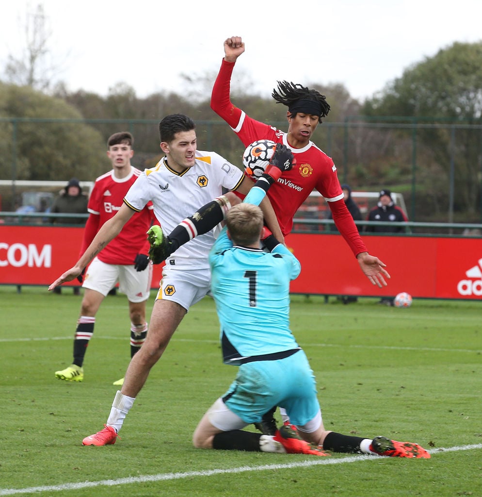 Maxi Oyedele praised after scoring first Manchester United under-18s goal