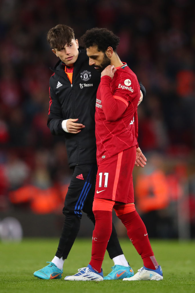 Garnacho pictured with Salah after United's Anfield mauling