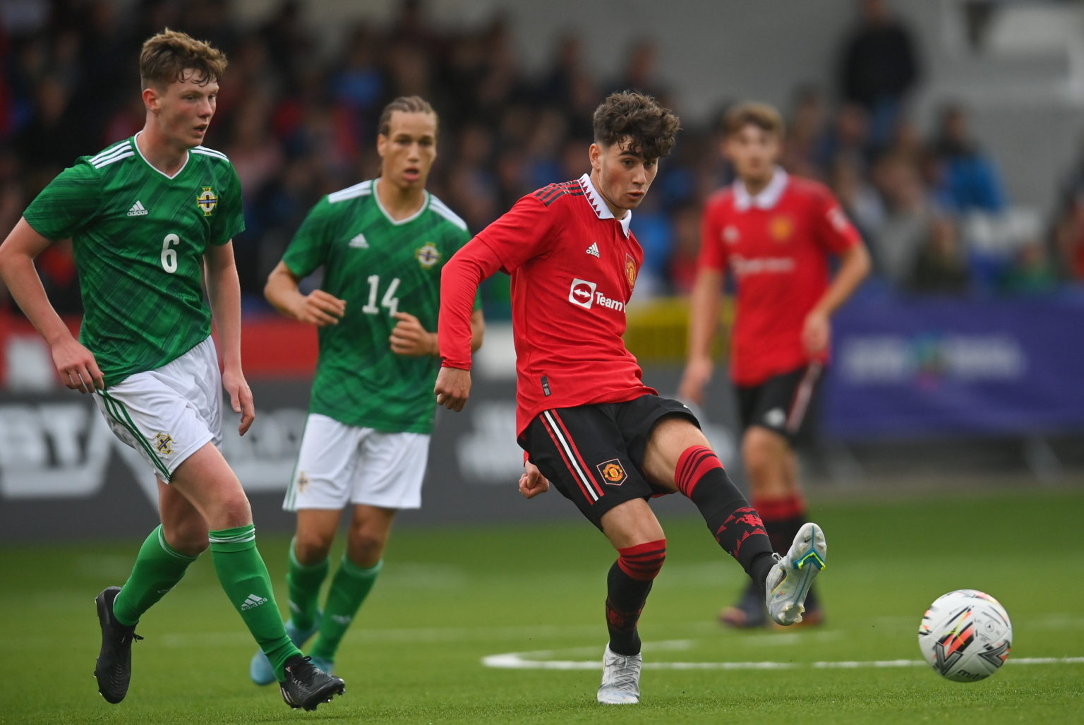 Manchester United youngster Ruben Curley has torn ACL