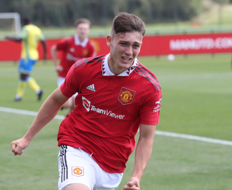 Ethan Williams scores first league goal for Manchester United