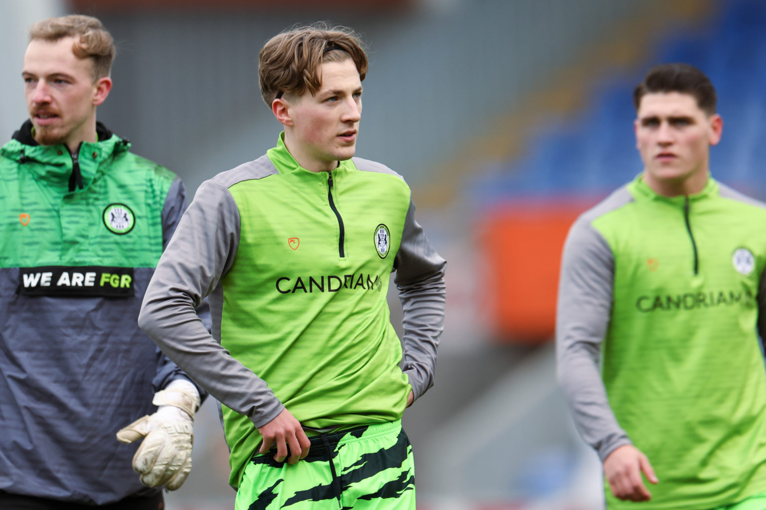 Manchester United 19-year-old hailed as 'excellent' after debut out on loan