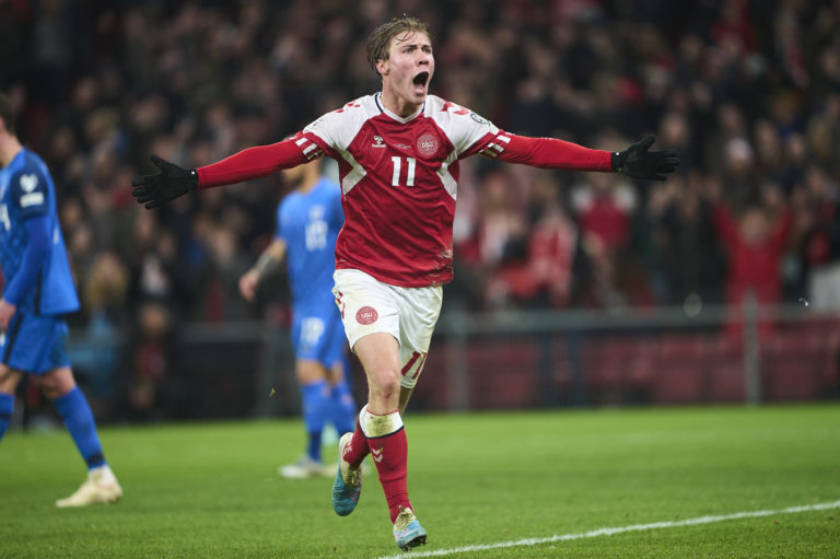 Rasmus Hojlund urged to sign for Manchester United by Danish teammate