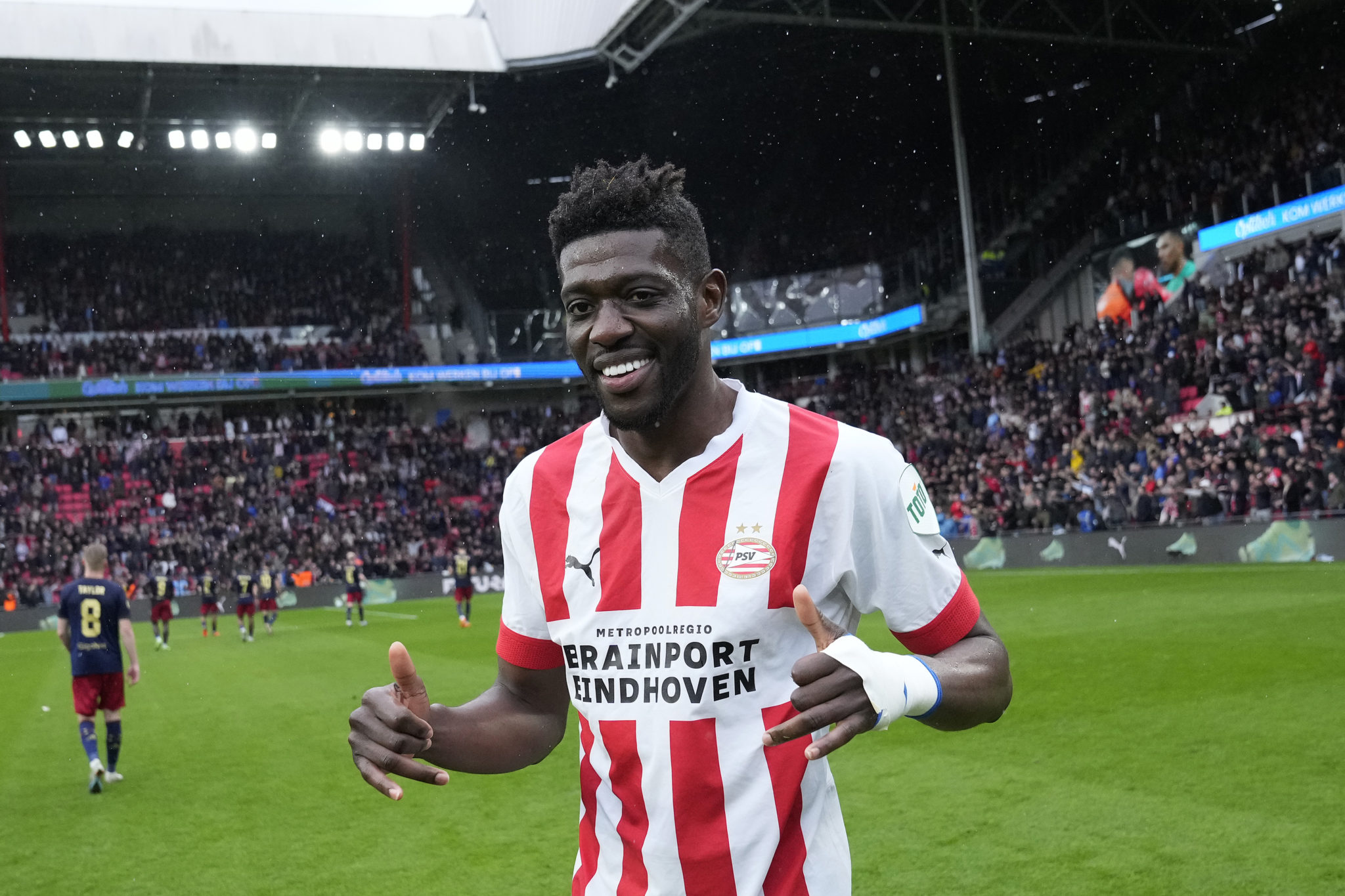 Manchester United scout PSV midfielder who turned down two Premier ...
