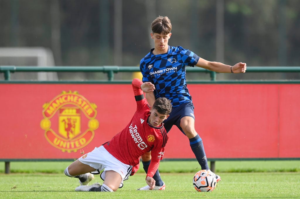 Erik ten Hag explains how Manchester United under-18 players can break ...