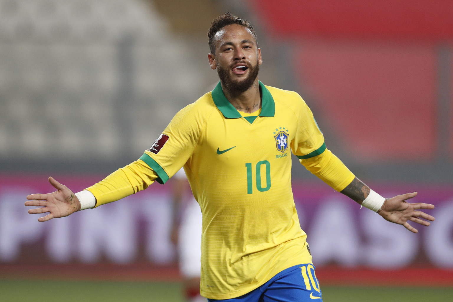 Academy star Silva Mexes emulates Neymar in a Man Utd shirt, Nkoto ...