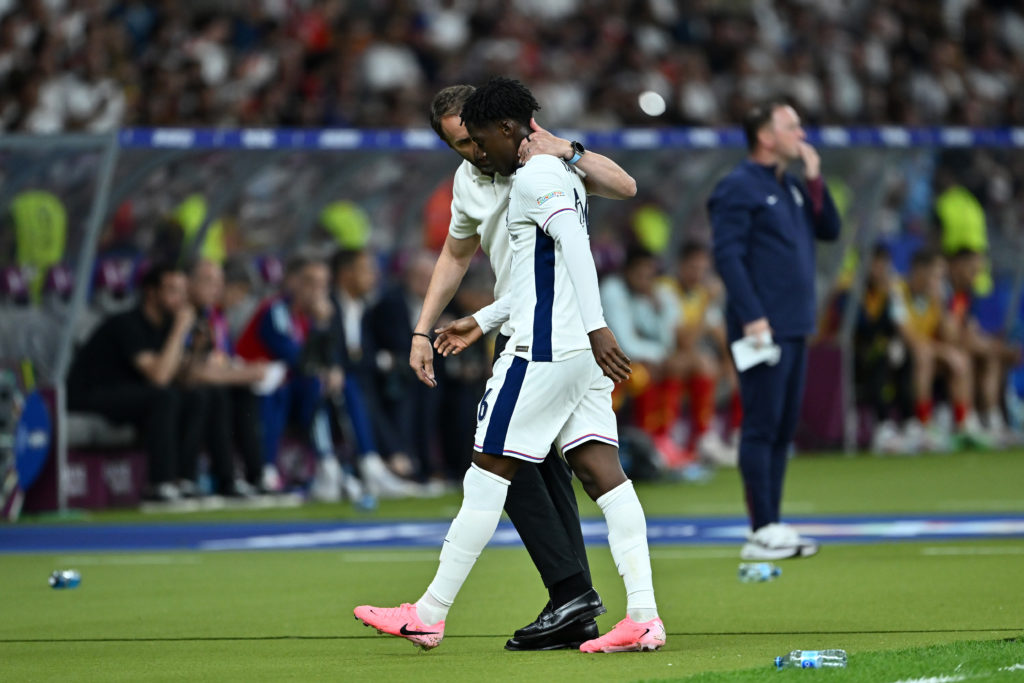 Man Utd star Kobbie Mainoo sends poignant four-word message to Gareth ...