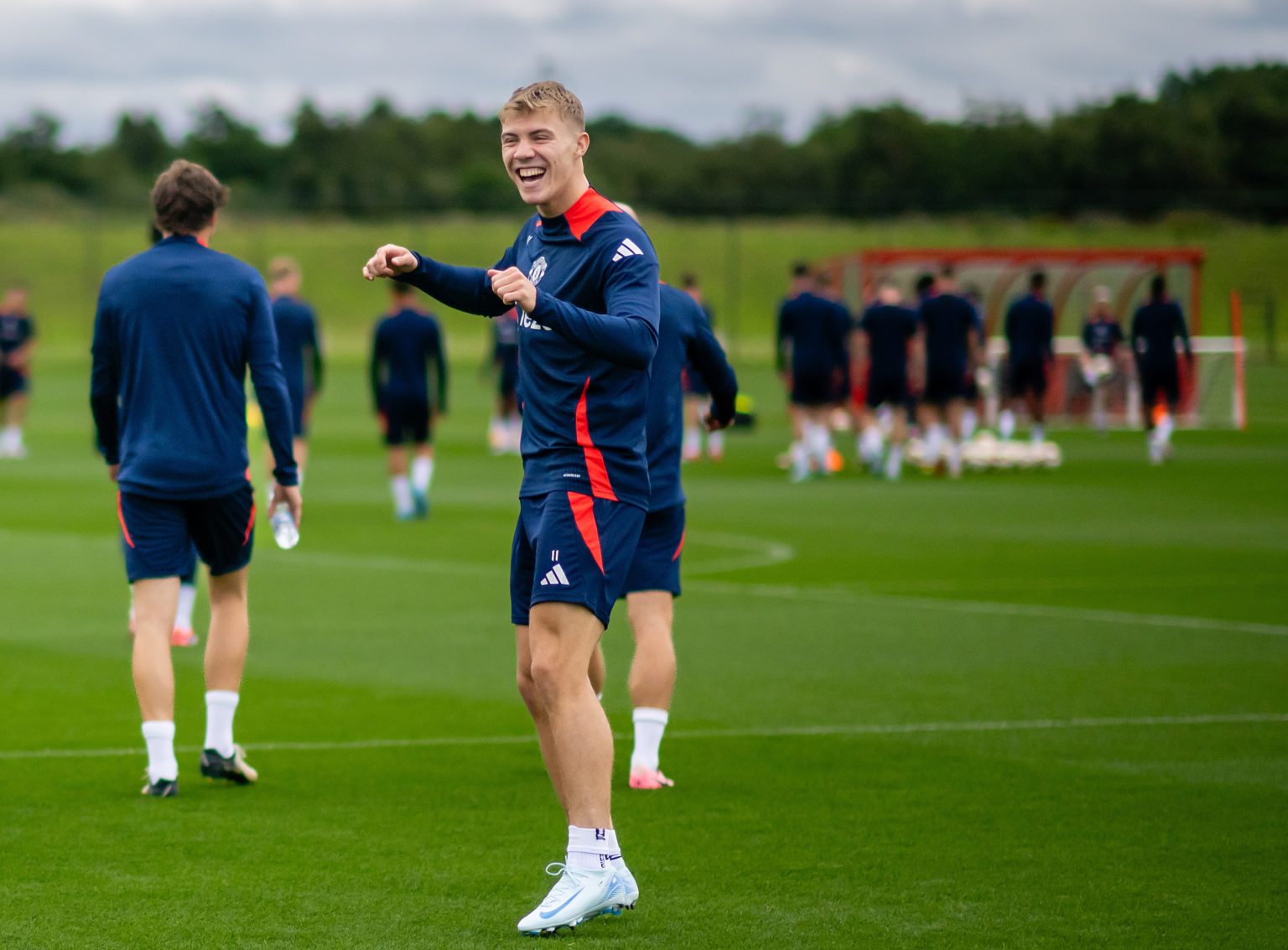 Rasmus Hojlund handed new Man Utd squad number, following in the ...