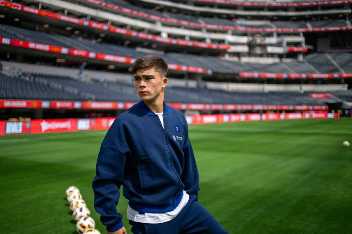 Man Utd talent Harry Amass now wanted on loan by Premier League rivals ...