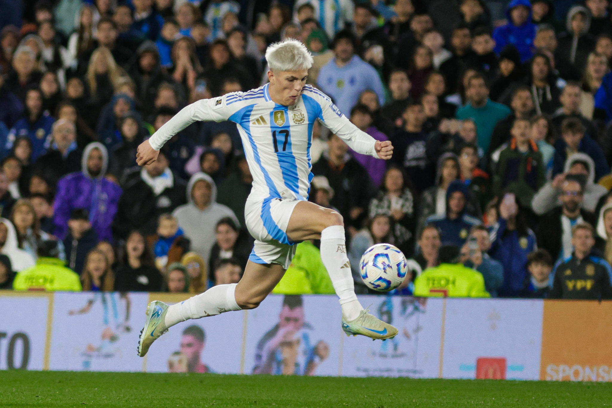 'Generational change' as Alejandro Garnacho creates history with Kopa ...