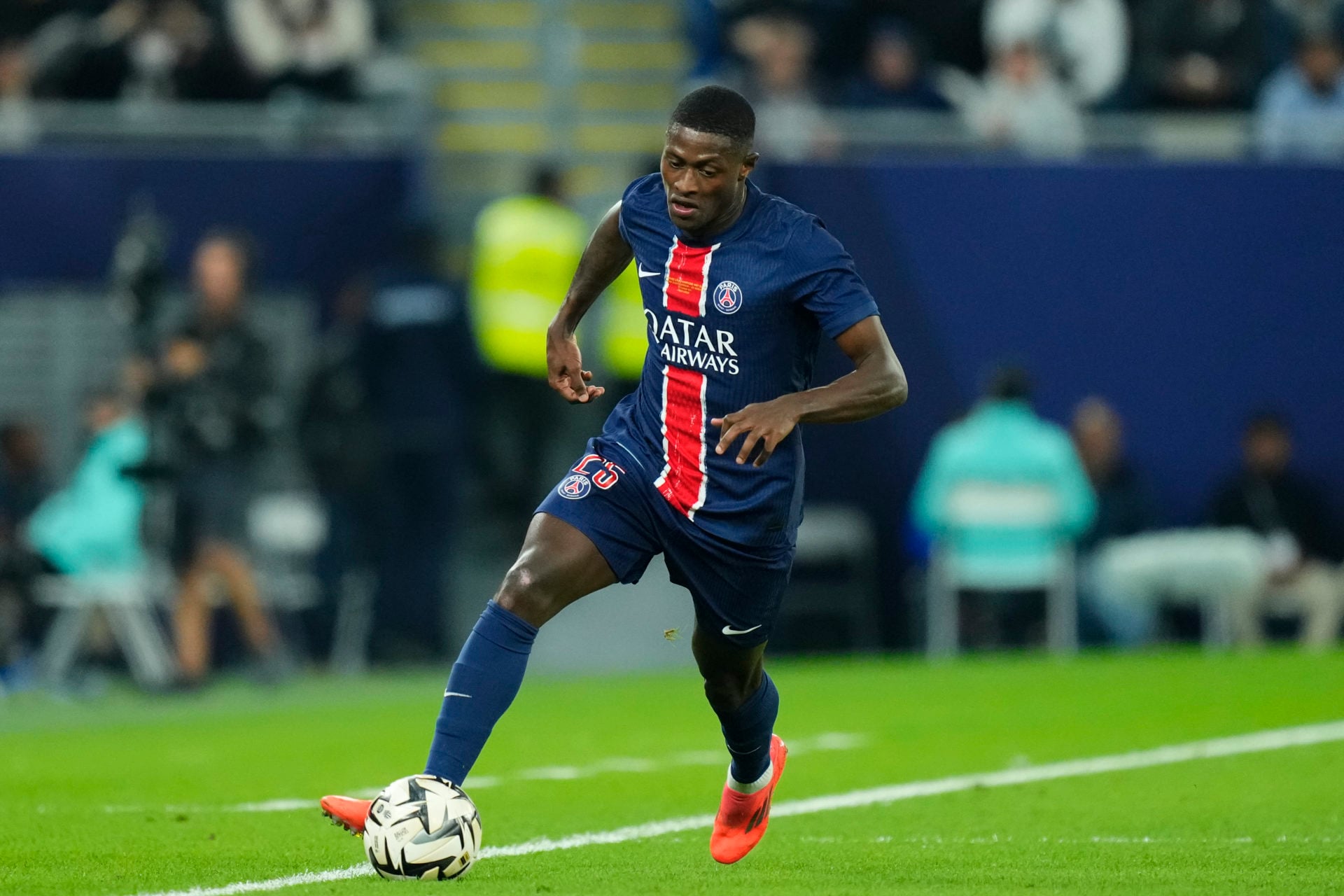 Five left wing-back options Manchester United should consider in 2025 ...