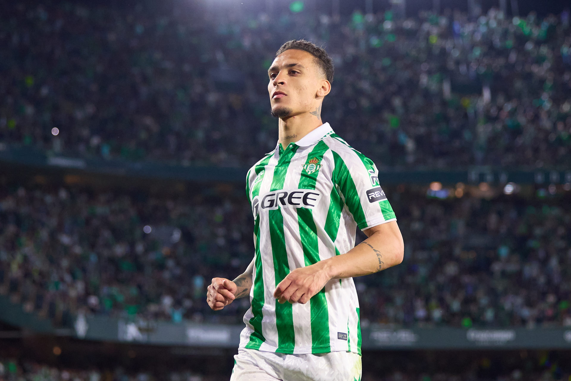 Man Utd's valuation of Antony has come full circle, Real Betis need to ...