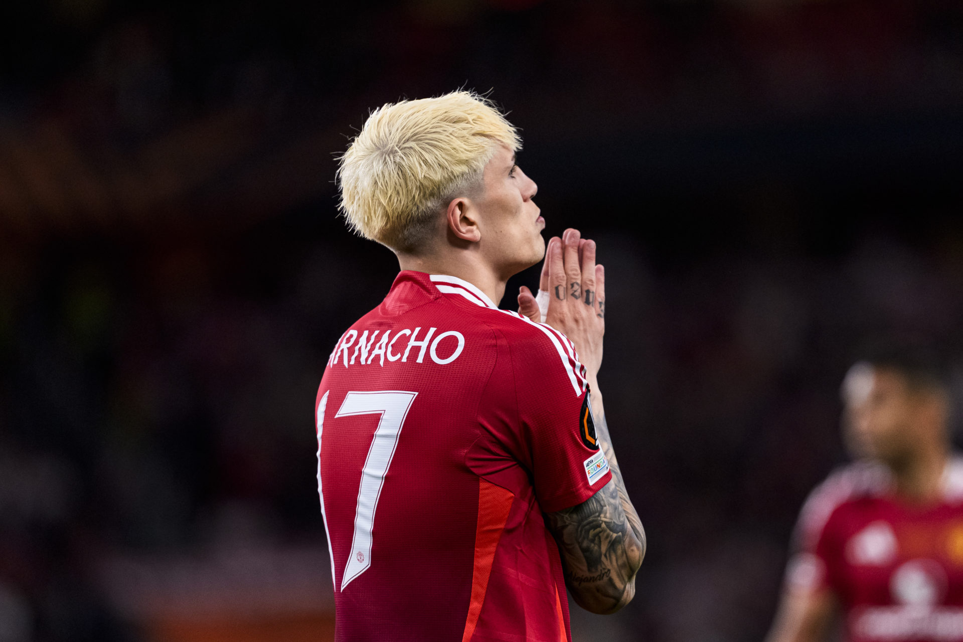 Alejandro Garnacho sent transfer warning as potential Man Utd exit ...