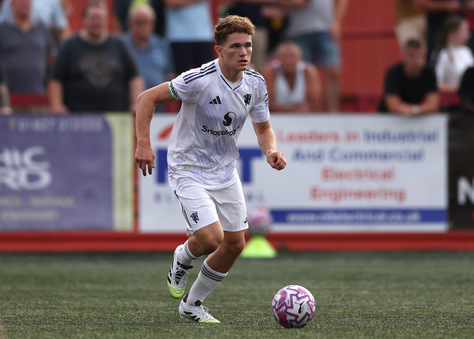 Jacob Devaney is ready to replace Manuel Ugarte at Manchester United ...
