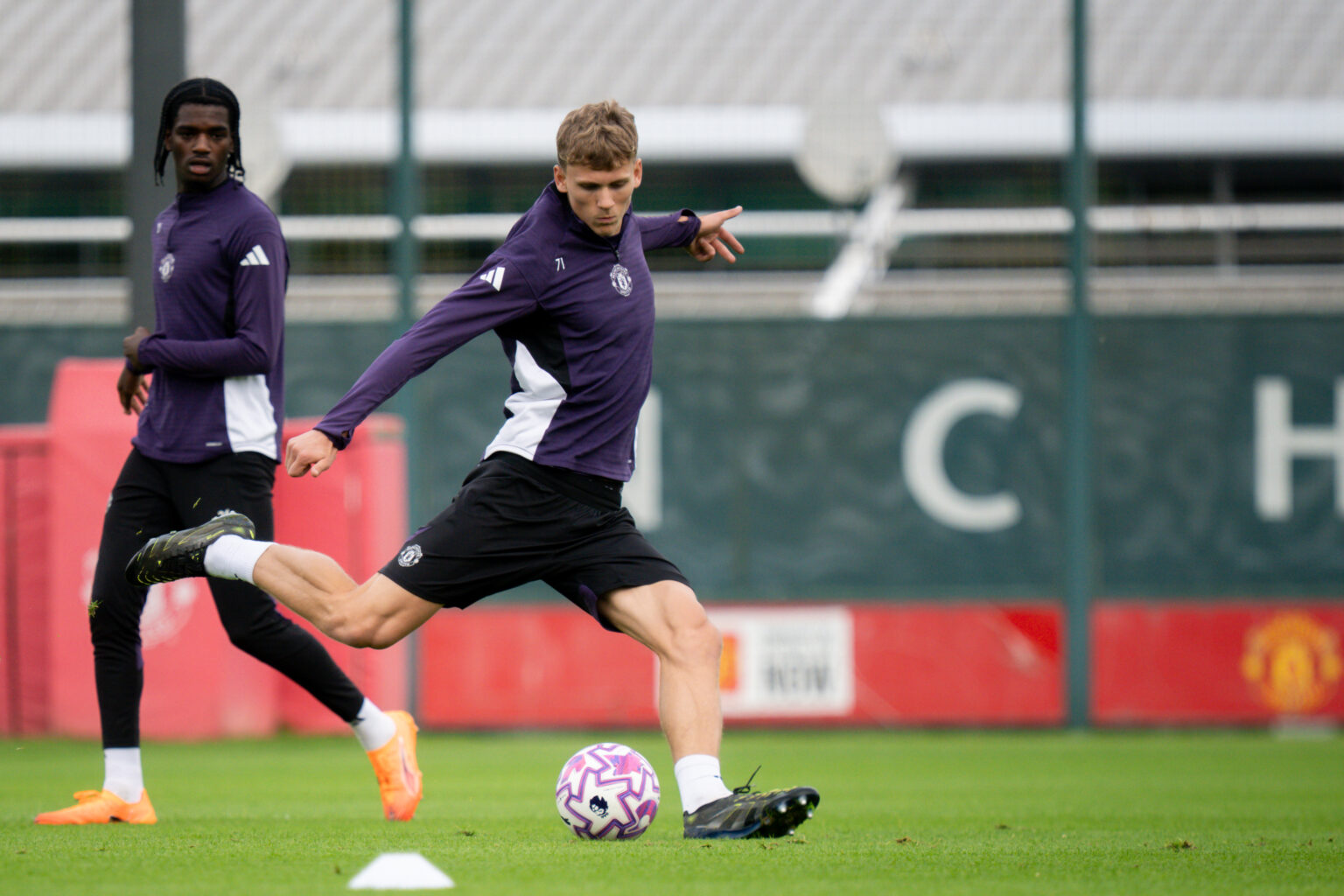 Who is Albert Mills, 17-year-old towering defender called up by Ruben ...