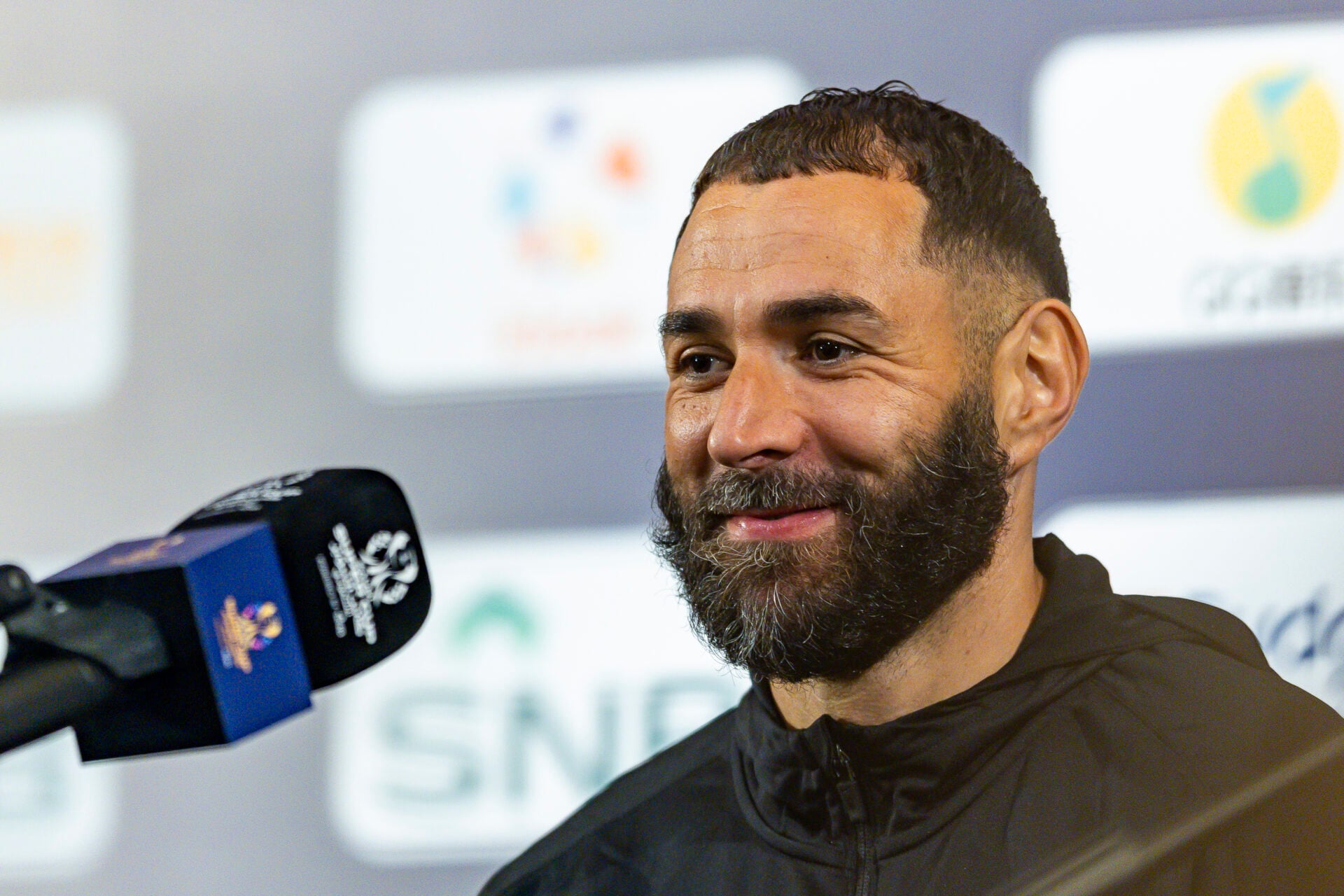 Karim Benzema picks former Manchester United midfielder as one of the ...