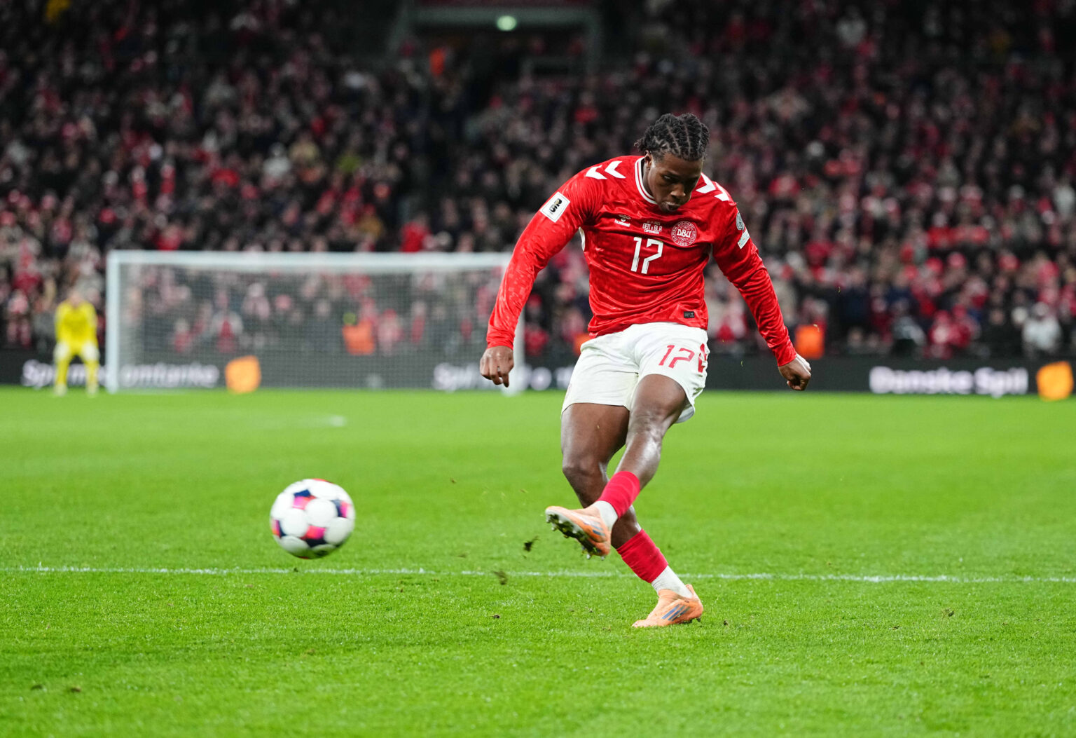 Five shots, three chances created... Patrick Dorgu is unleashing his ...