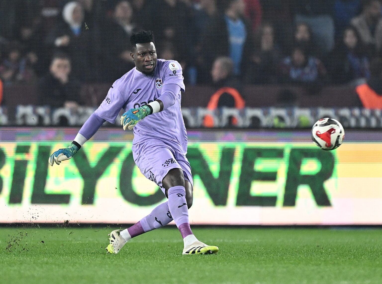 Man Utd loanee Andre Onana has been warned by Trabzonspor boss over his ...