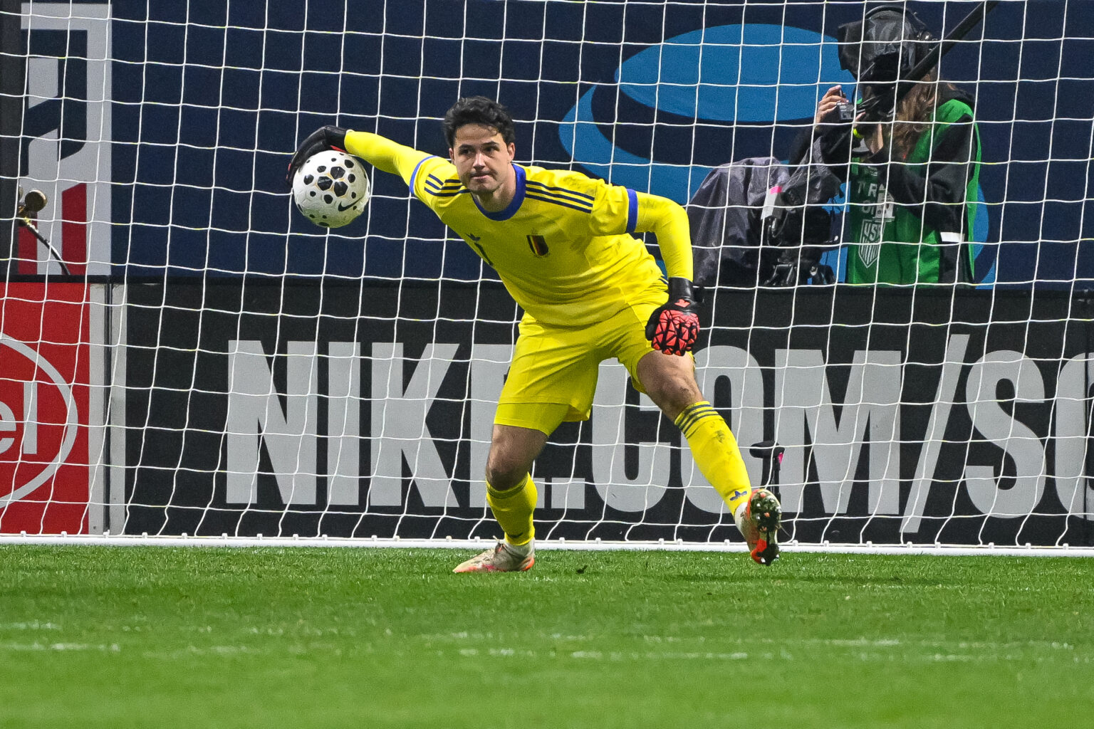 Belgian press react to Senne Lammens performance in 5-2 Belgium win vs USA