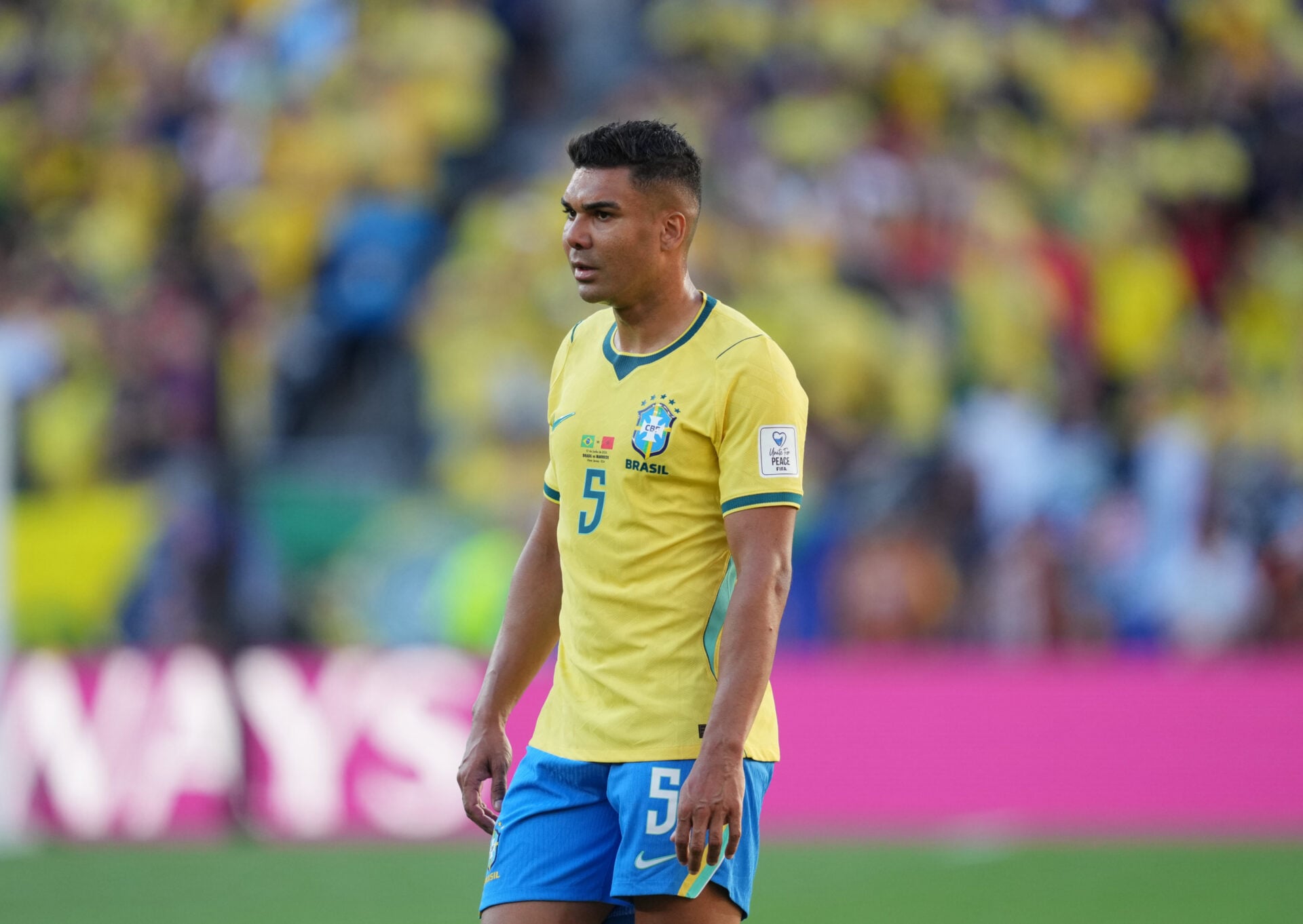 Brazilian commentators and ex-players rip into Casemiro after World Cup ...